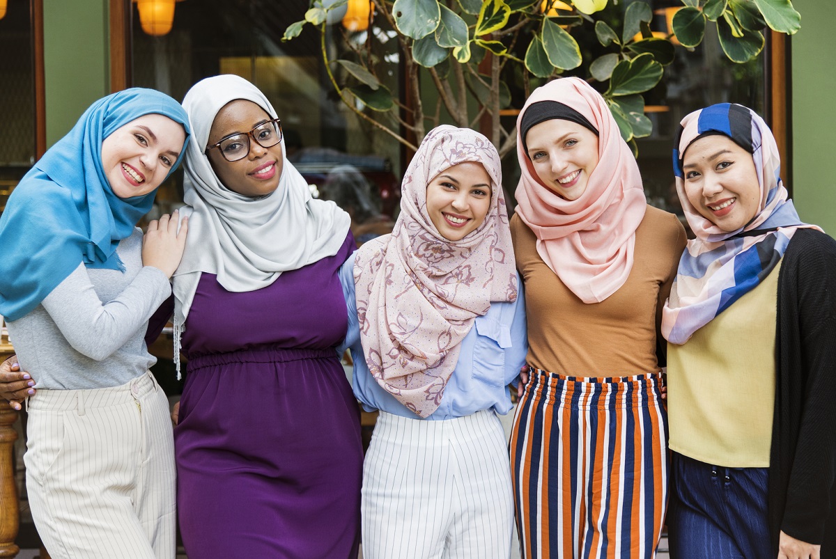 Muslim Women in America: Faith, Hijab, and Navigating Cultural ...