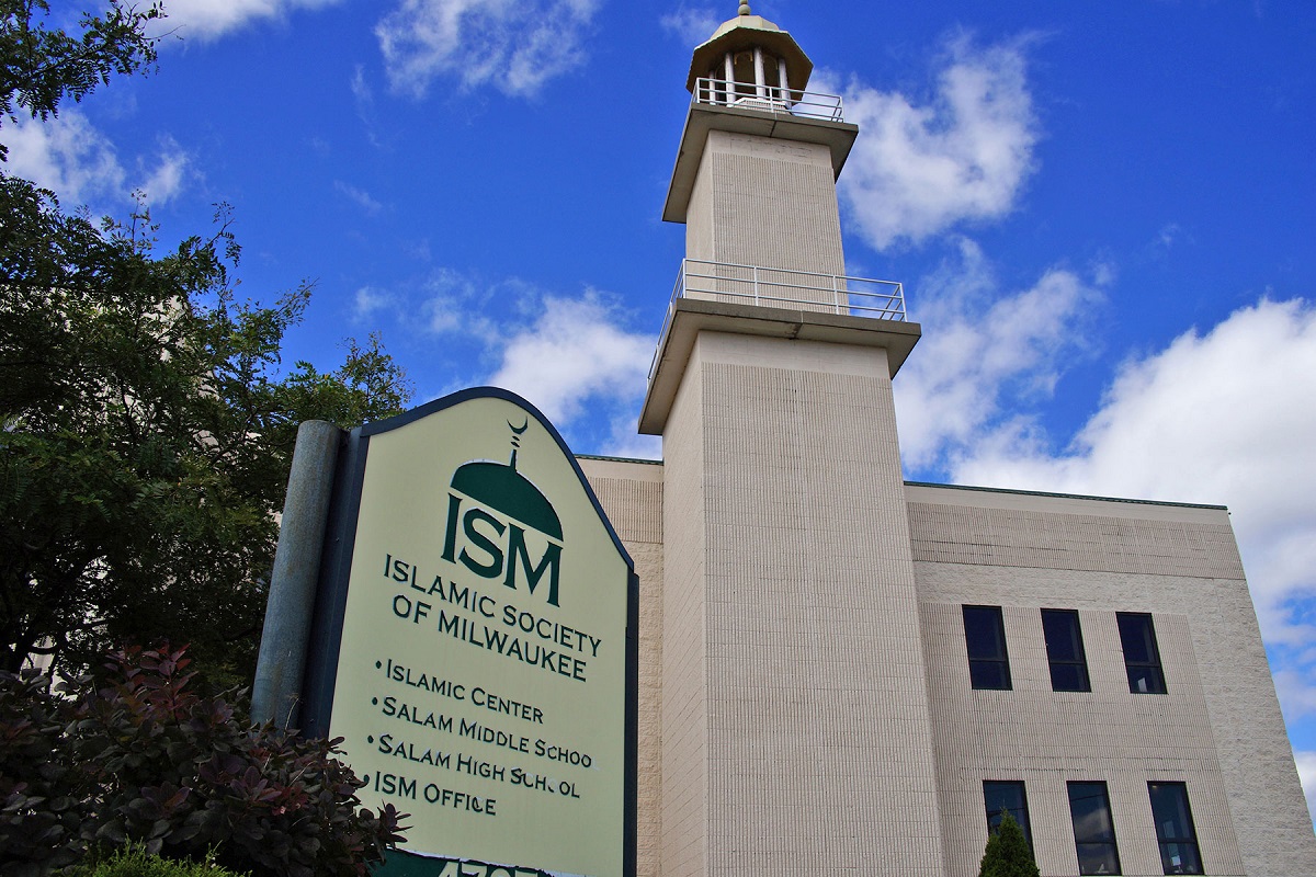 Milwaukee Mosques: Strengthening Muslim and Arab-American Communities ...